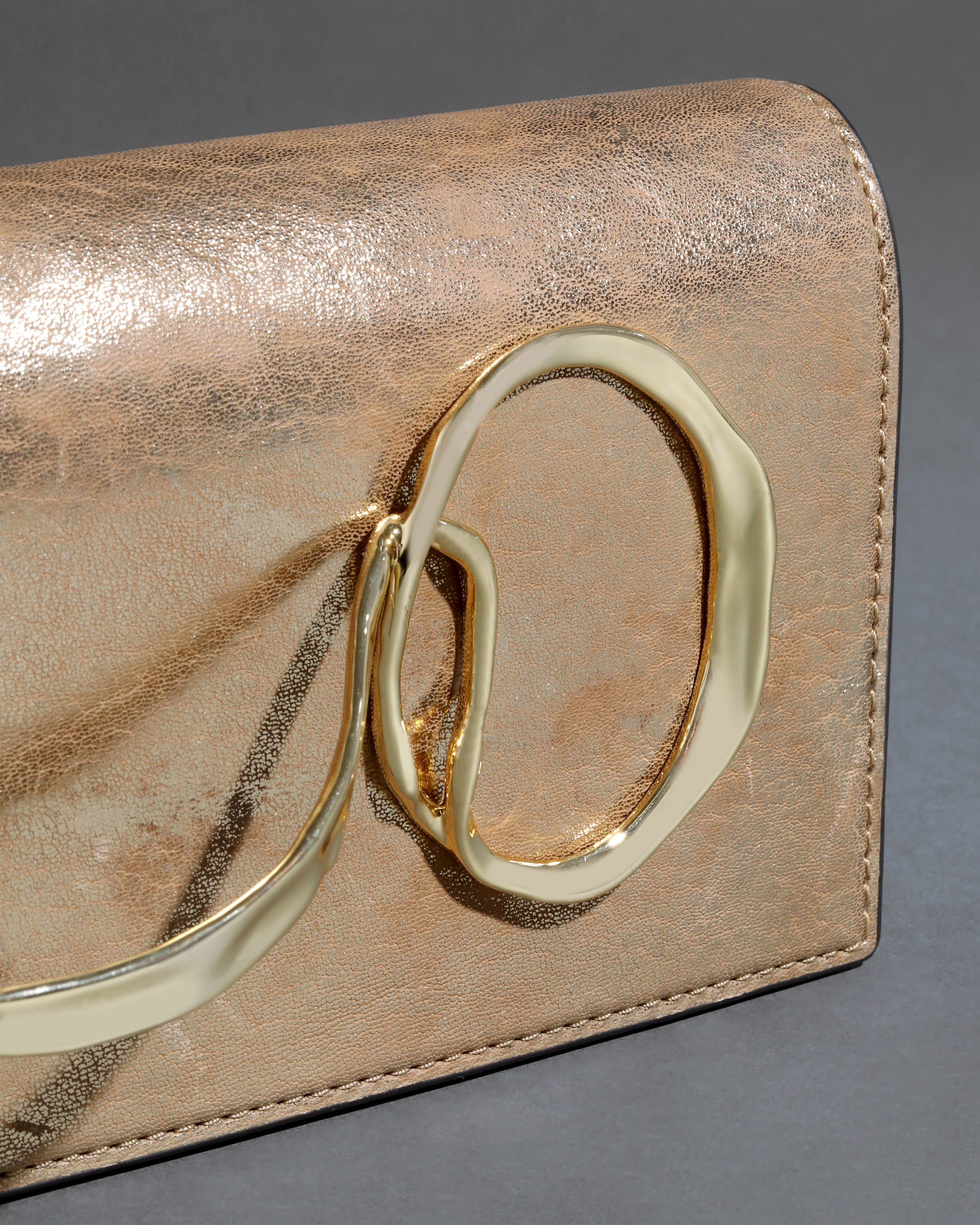 Antique Twisted Gold Side Handle Clutch | Alexis Bittar