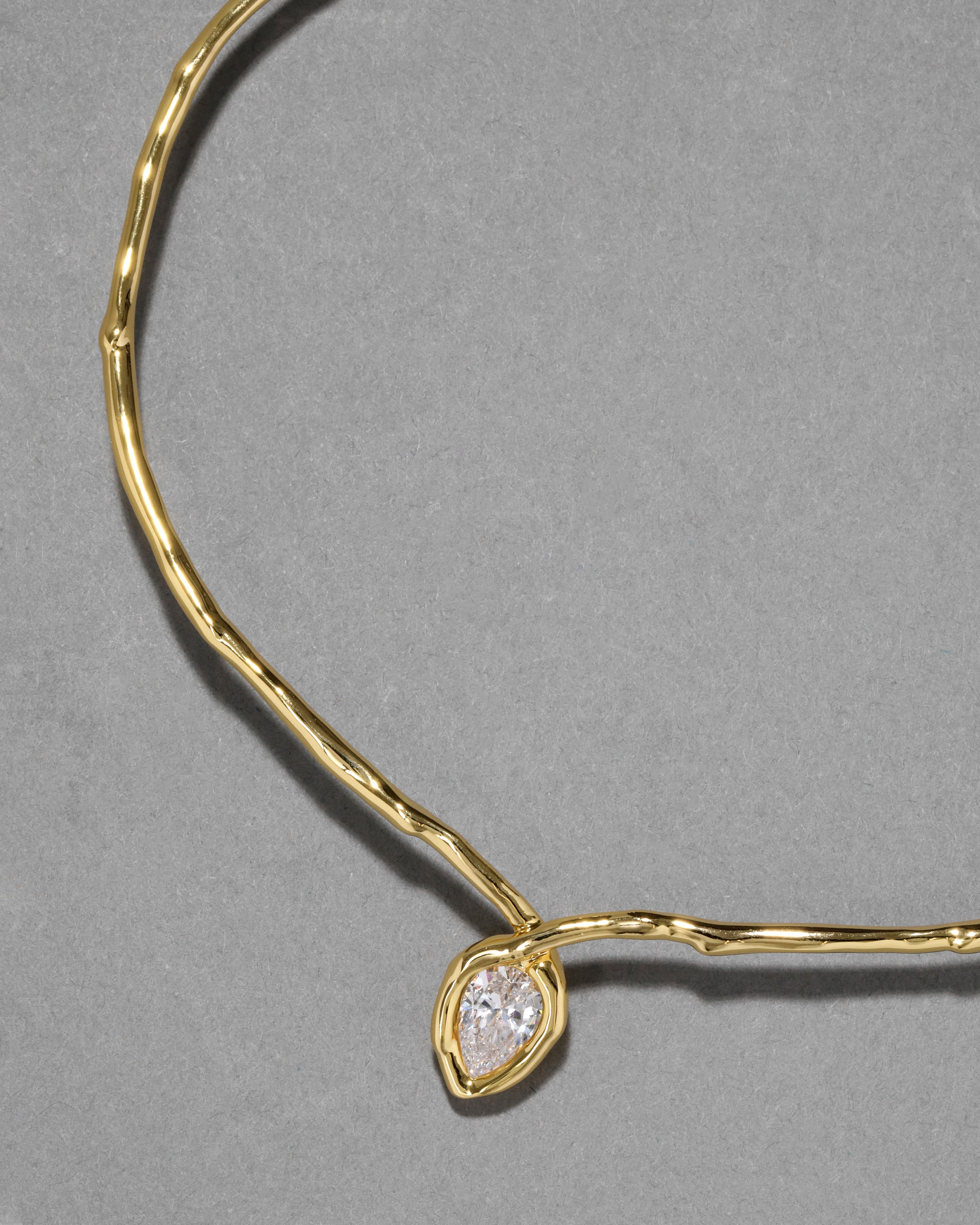 Asterales Gold Floating Collar Necklace | Crystal Gold Collar Necklace