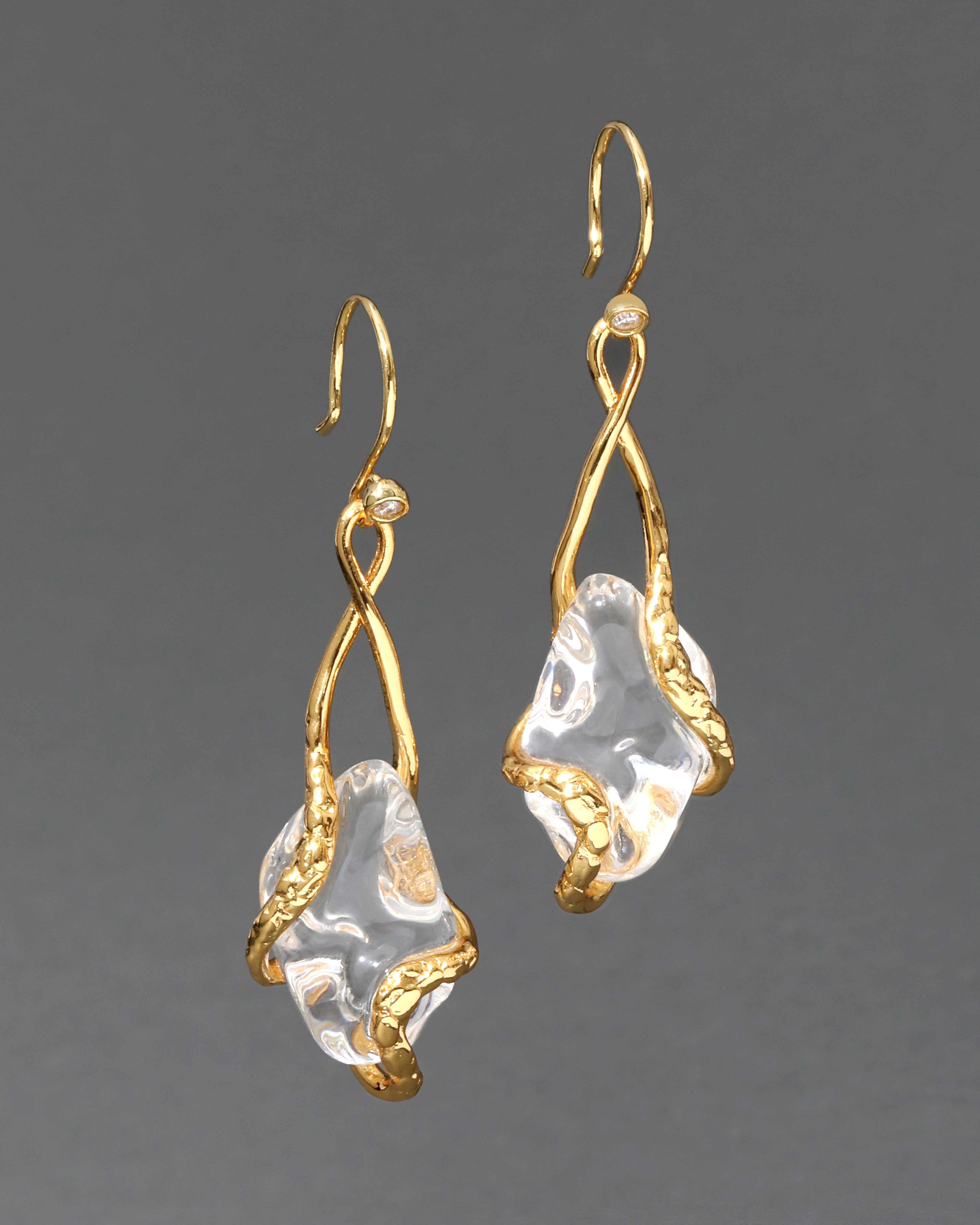 Lucite Jewelry + Lucite Earrings Collection | ALEXIS BITTAR