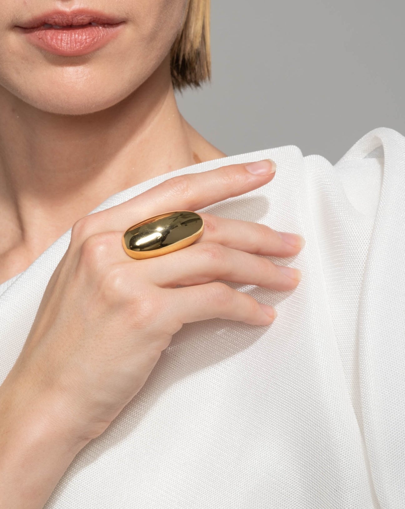 Molten Gold Knuckle Ring | Alexis Bittar